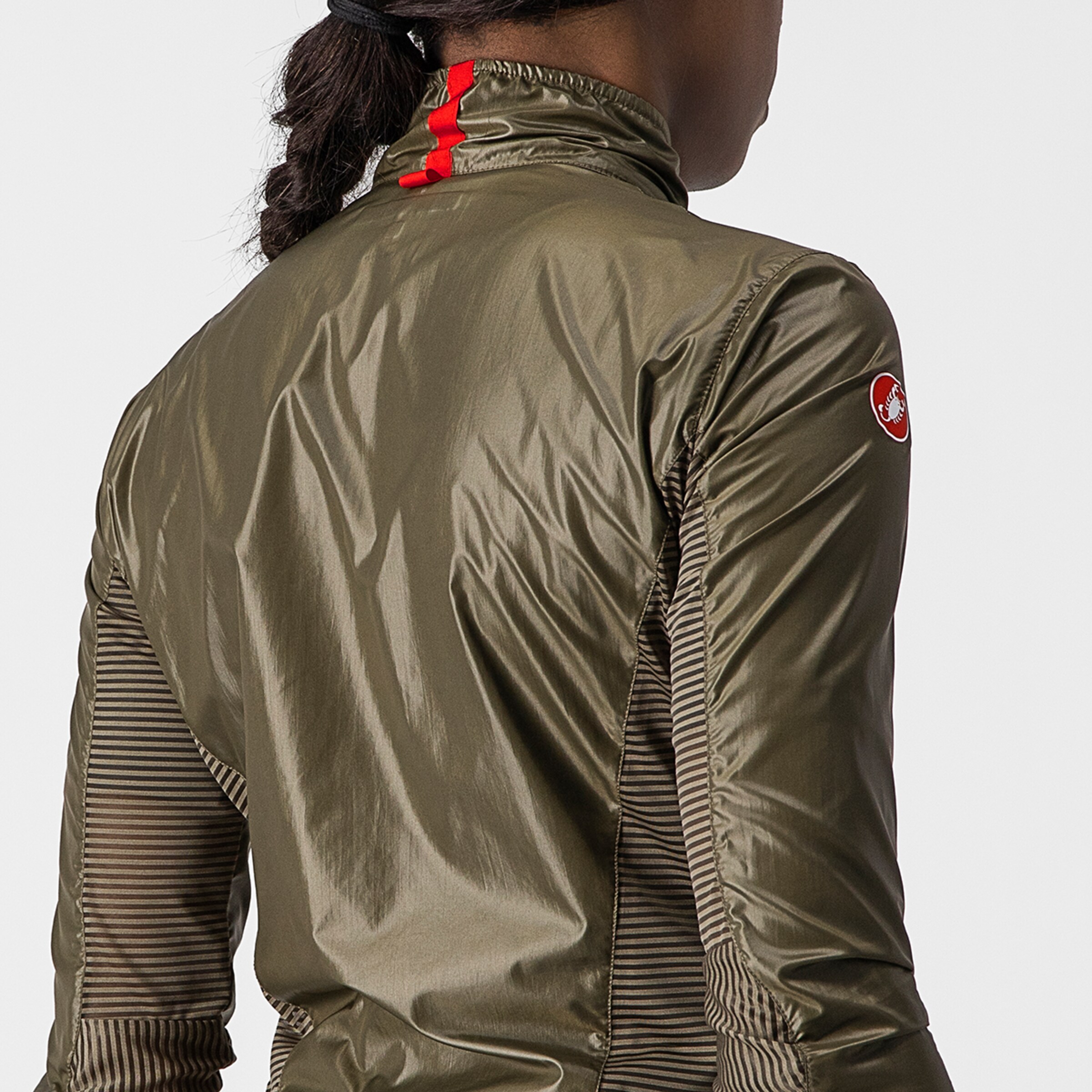 Shop ARIA SHELL W JACKET Women's Windbreaker now | ROSE Bikes